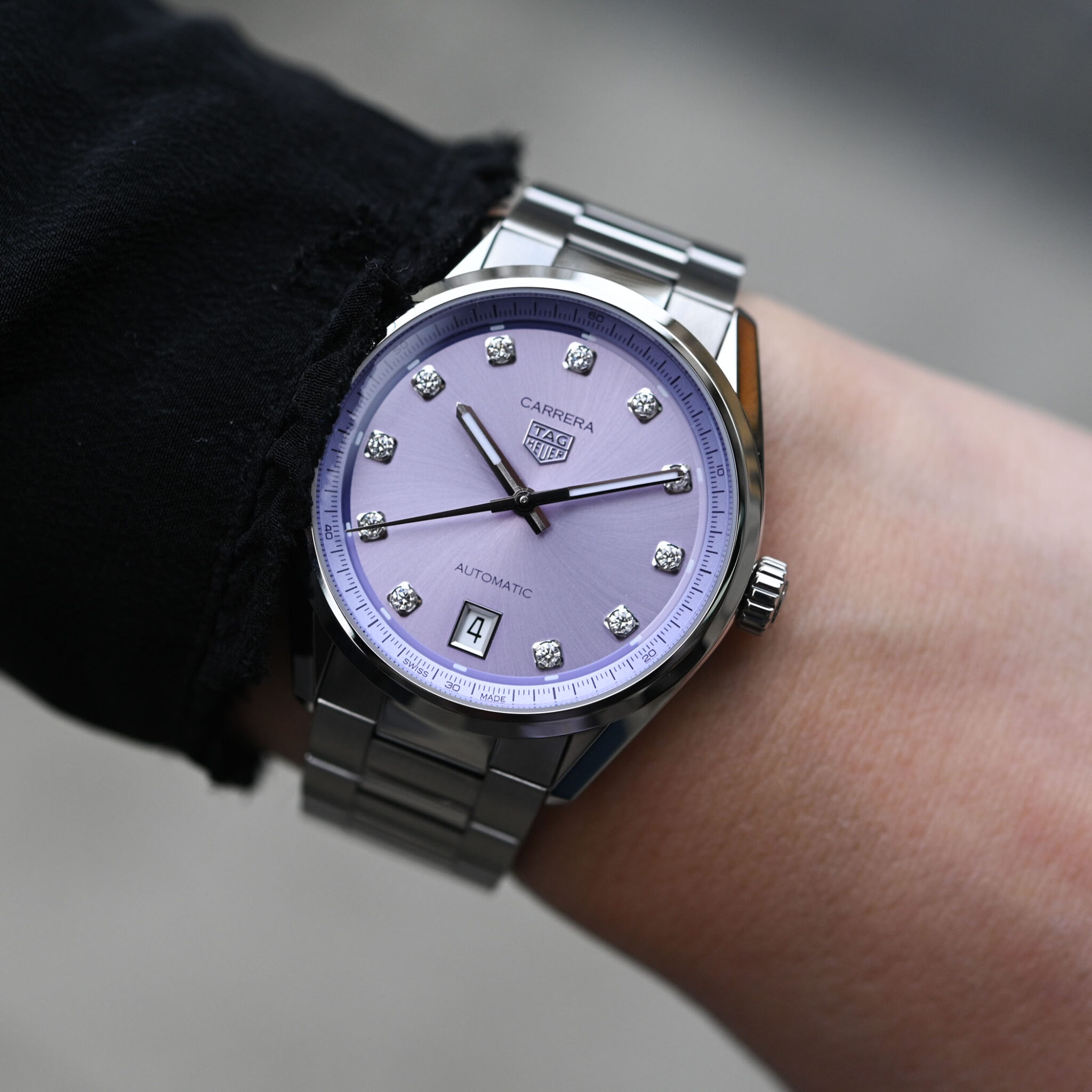 First Look: Two New Pastel Colours for the TAG Heuer Carrera Date 36mm