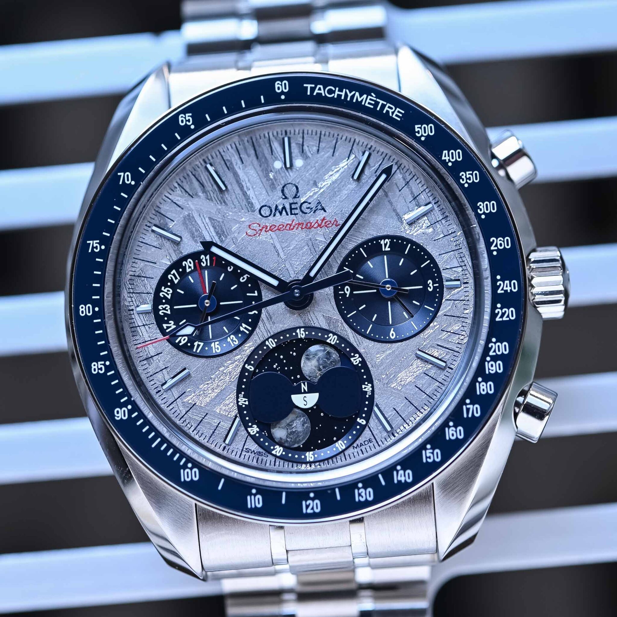 Hands-On: Impressions about the Omega Speedmaster Moonphase Meteorite