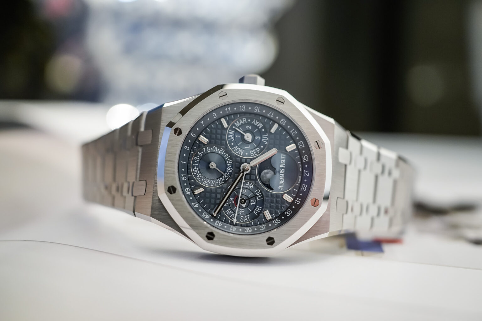 First Look: The New-Gen AP Royal Oak Perpetual Calendar Selfwinding ...