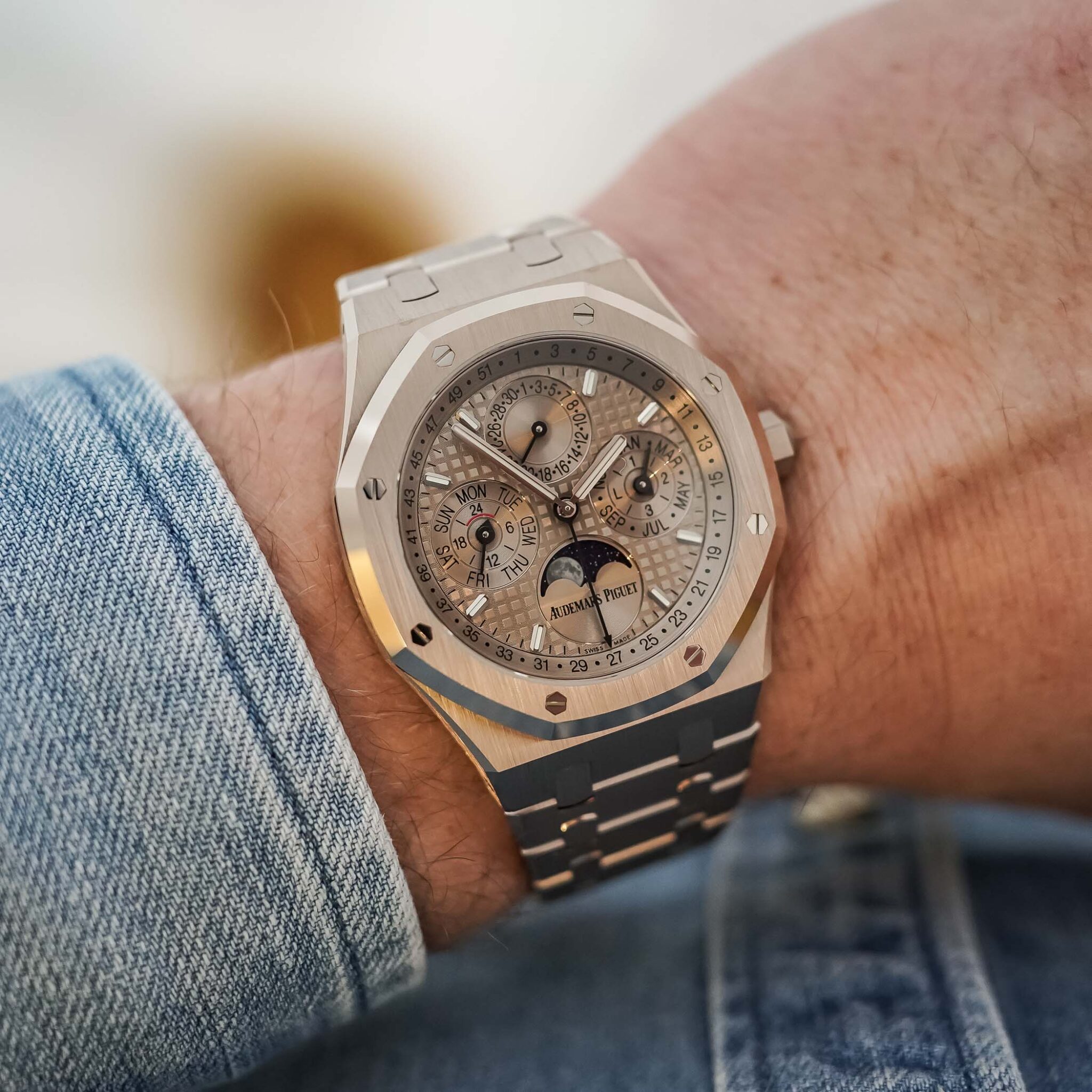First Look: The New-Gen AP Royal Oak Perpetual Calendar Selfwinding ...