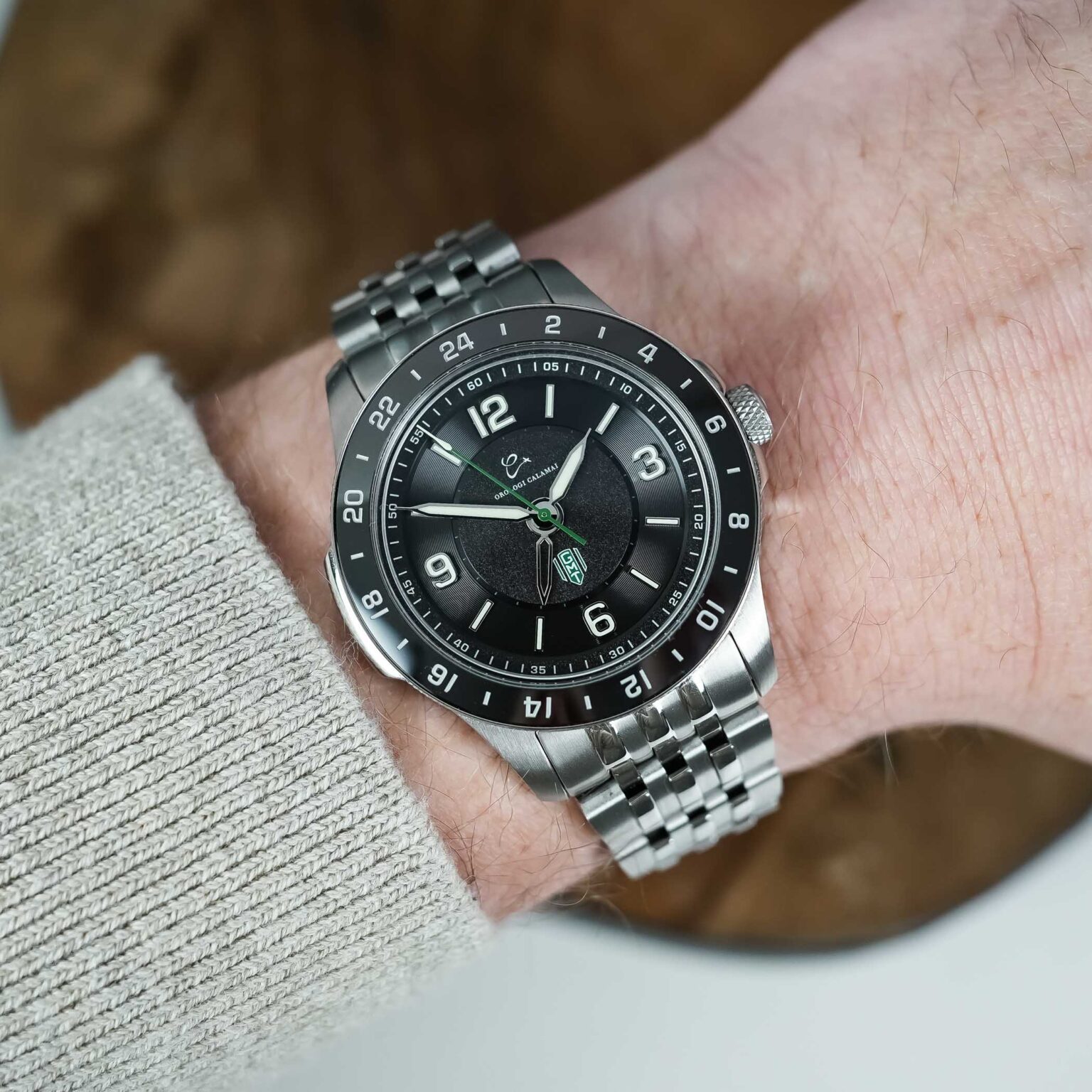 Hands-On: The Stylish Orologi Calamai GMT Automatico, Coming from Italy