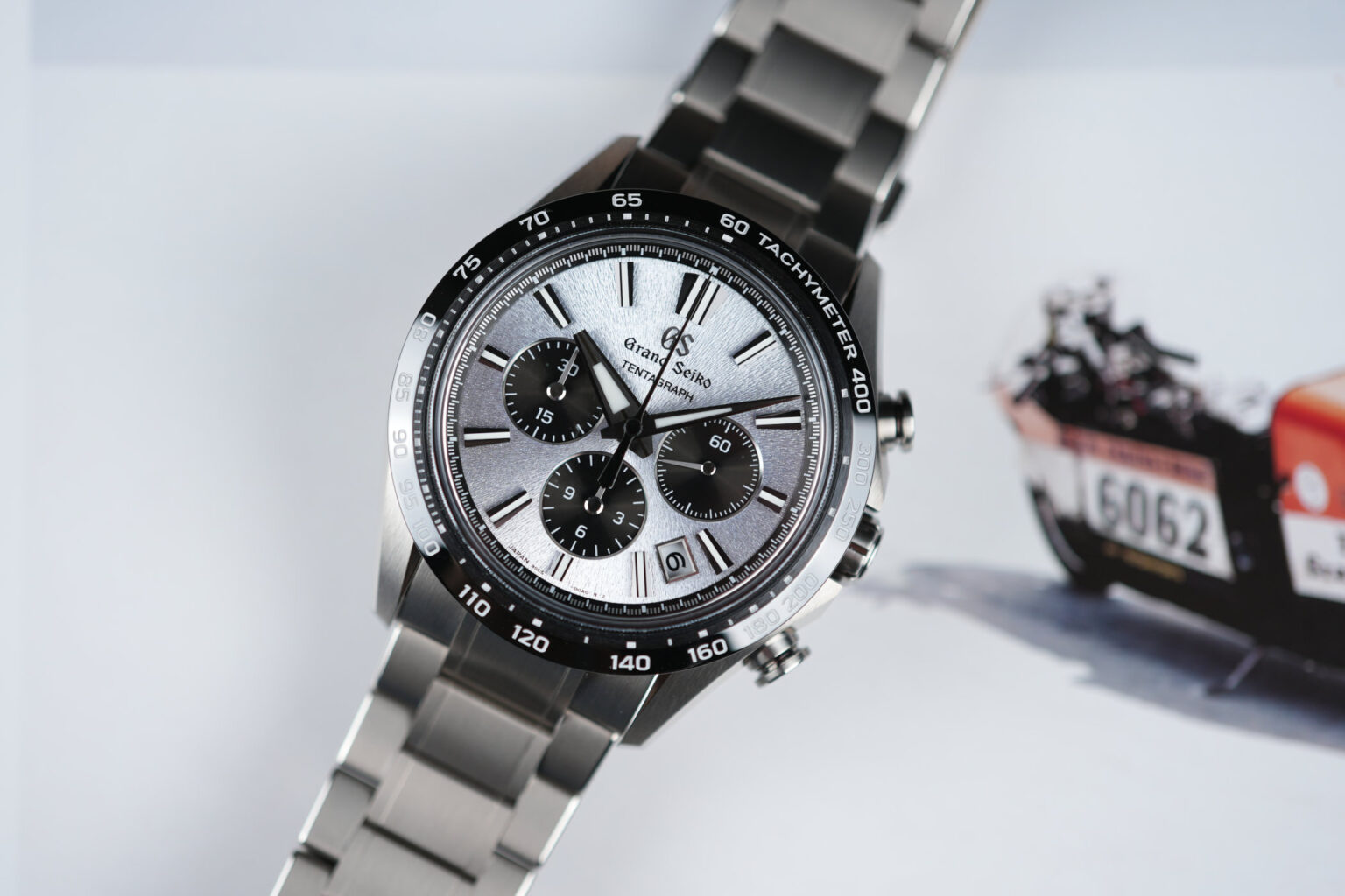 First look: A New Colour For The Grand Seiko Evolution 9 Tentagraph SLGC007