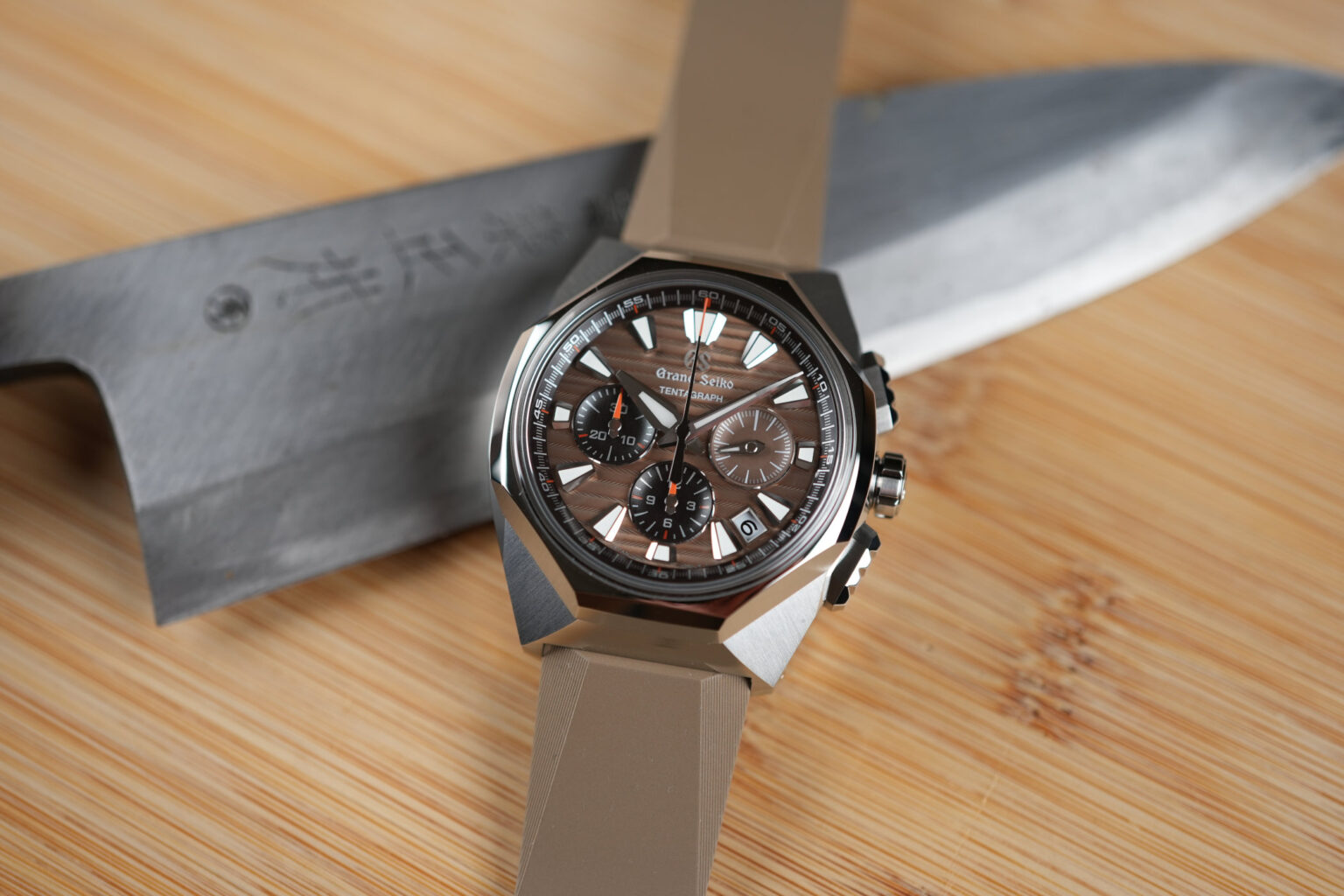 First Look: The New Grand Seiko Tokyo Lion Tentagraph SLGC009