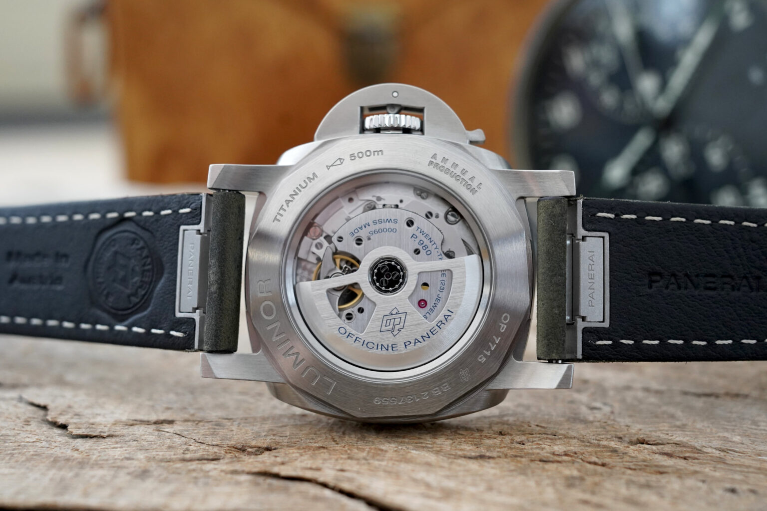 First Look: The Green Panerai Luminor Marina Titanio PAM03325 (Incl. Video)