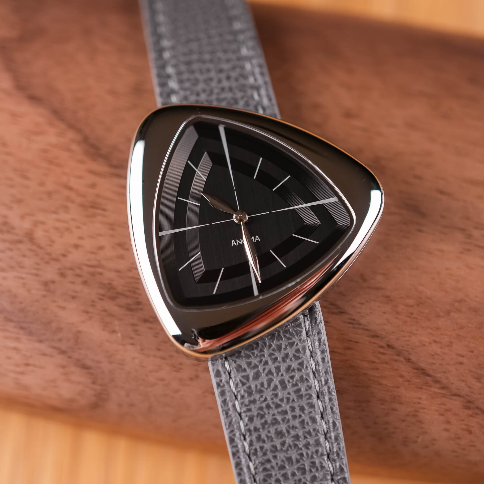 First Look: The Anoma A1 Slate, The Second Edition of the Oddly-Shaped ...