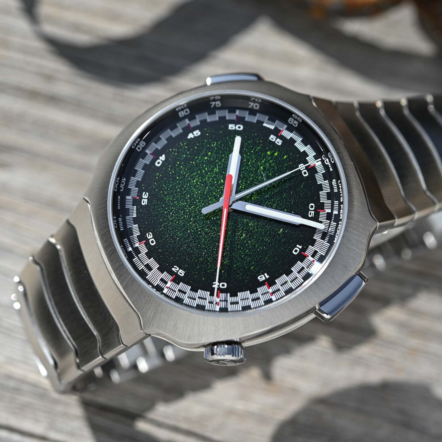 First Look: The H. Moser Streamliner Flyback Chronograph Automatic Frozen
