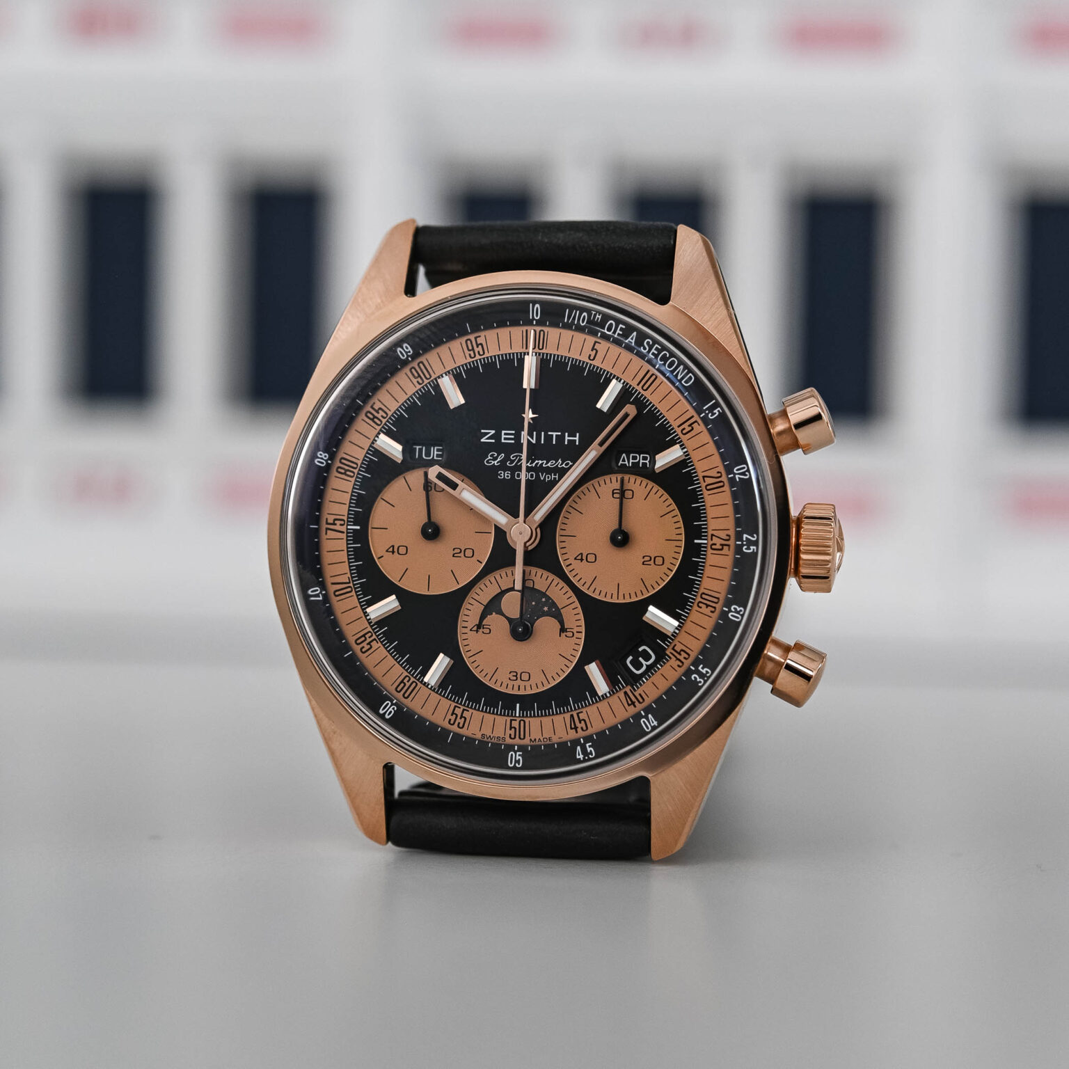 First Look: The Zenith Chronomaster Original Triple Calendar now in ...