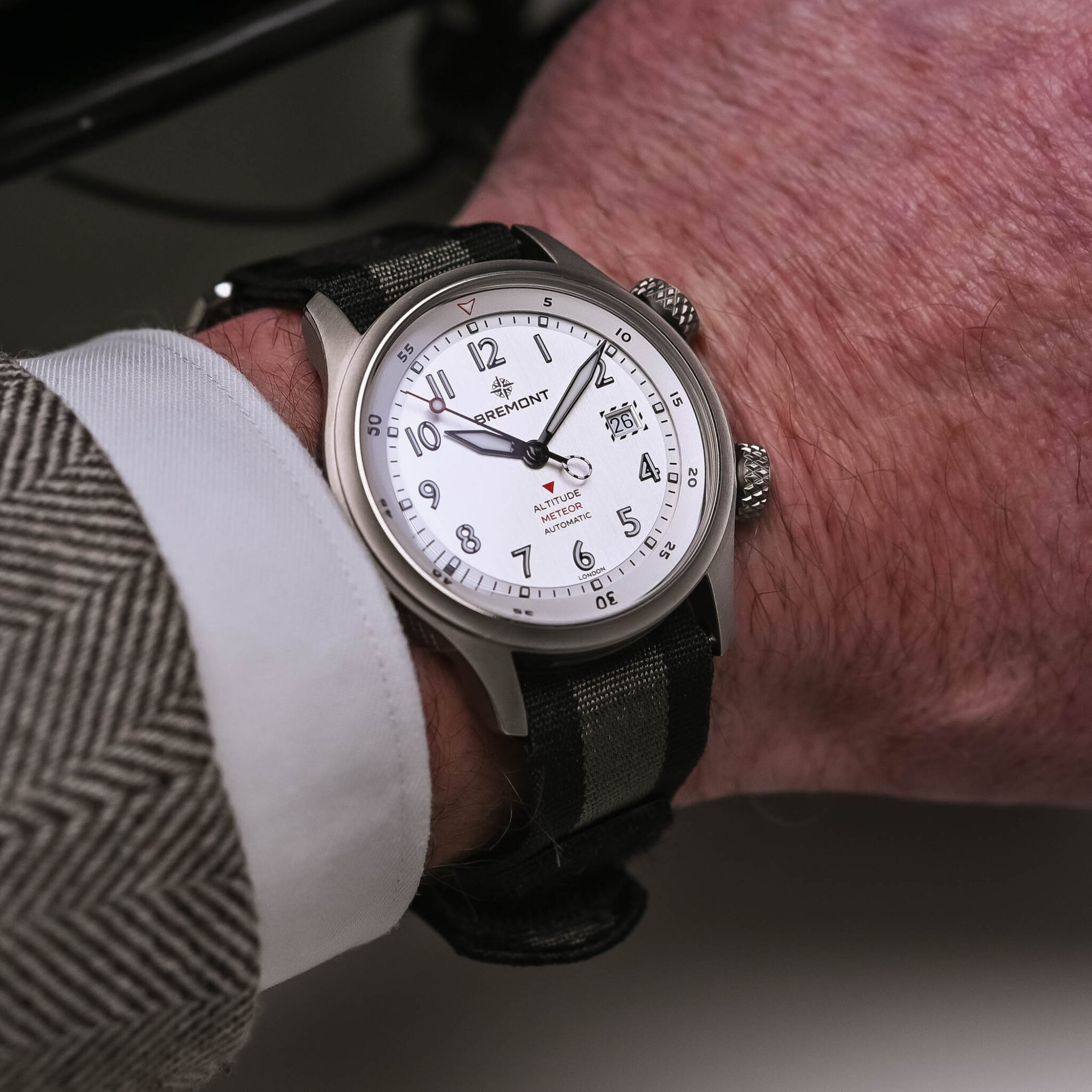 Hands-On: The Bremont Altitude MB Meteor, The Comback of the Trip-Tick Case