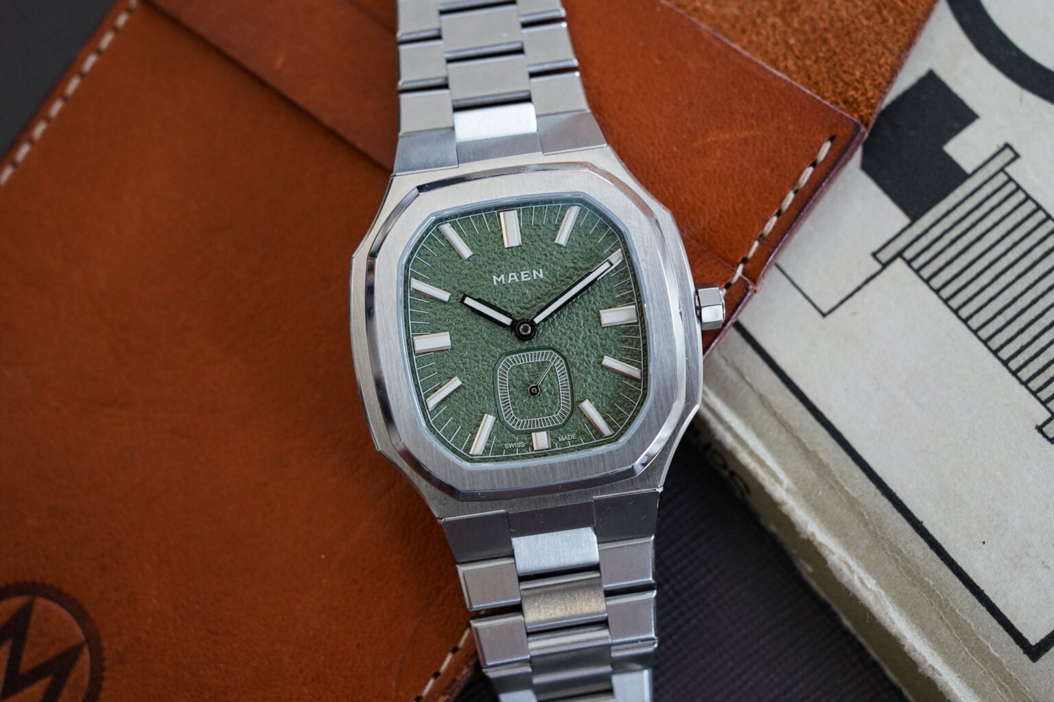 Hands-On: The New & Compact Maen Manhattan 37mm Ultra-Thin