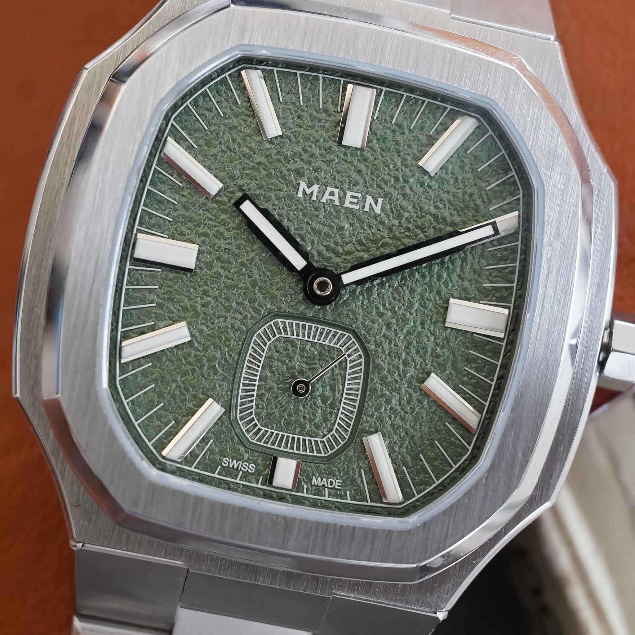 Hands-On: The New & Compact Maen Manhattan 37mm Ultra-Thin