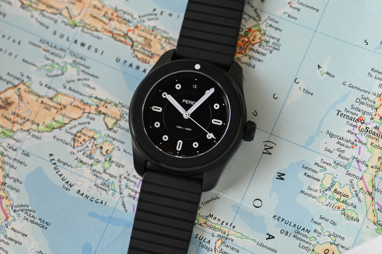 First Look: The new Peren Regia Lunar Eclipse Dark Diver