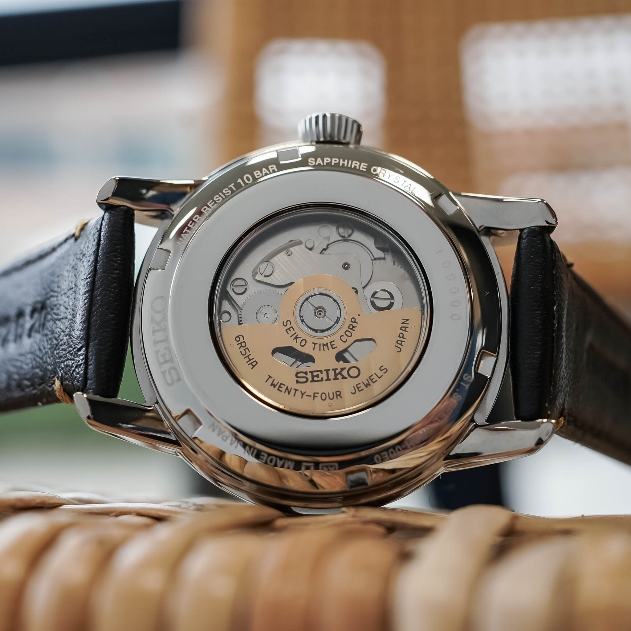 First Look: The new Seiko Presage Classic Series Urushi Dial SPB499