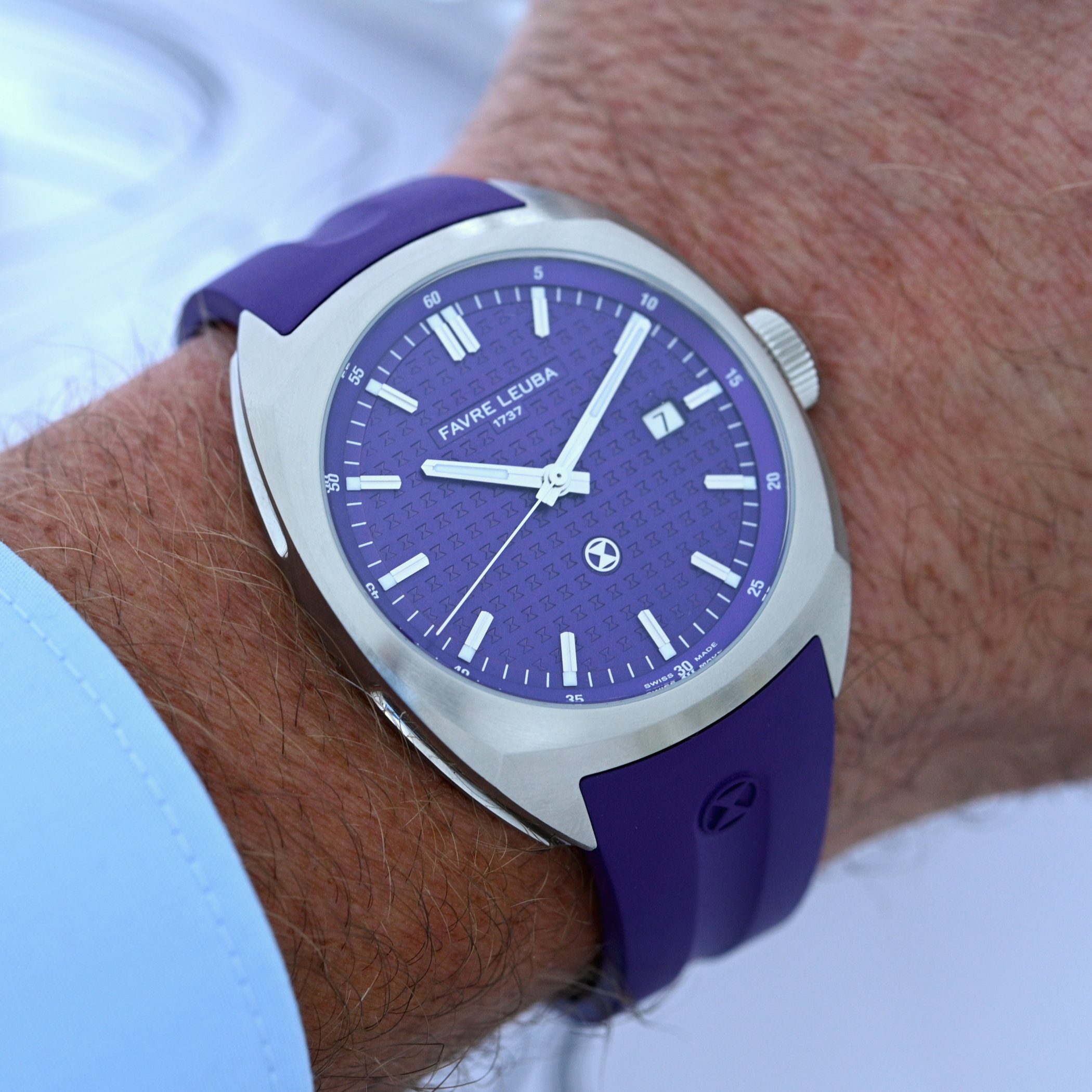 First Look: The New Favre Leuba Chief Date Royal Purple