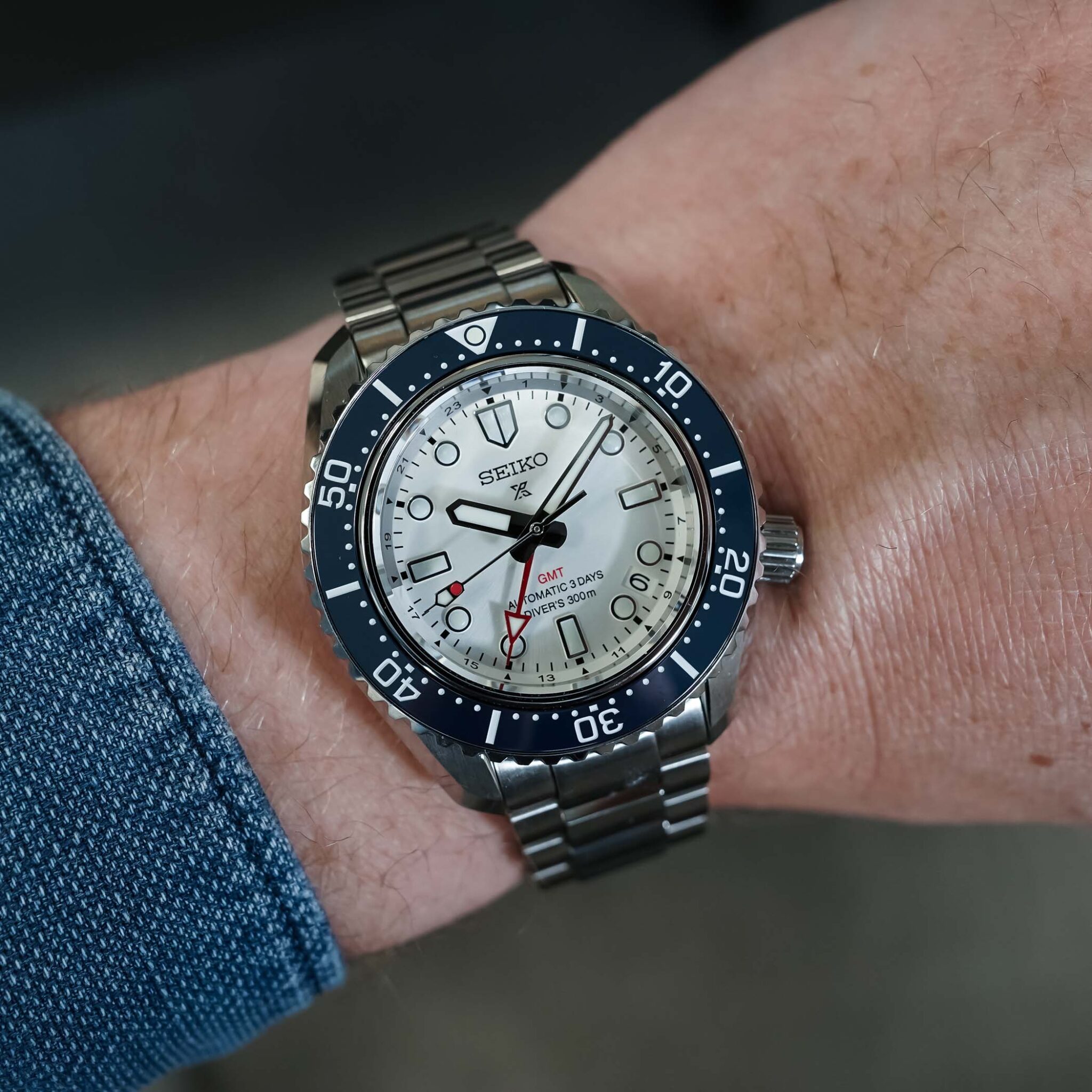 Hands-On: The Updated, Fully-Equipped Seiko Prospex 1968 Heritage Diver ...