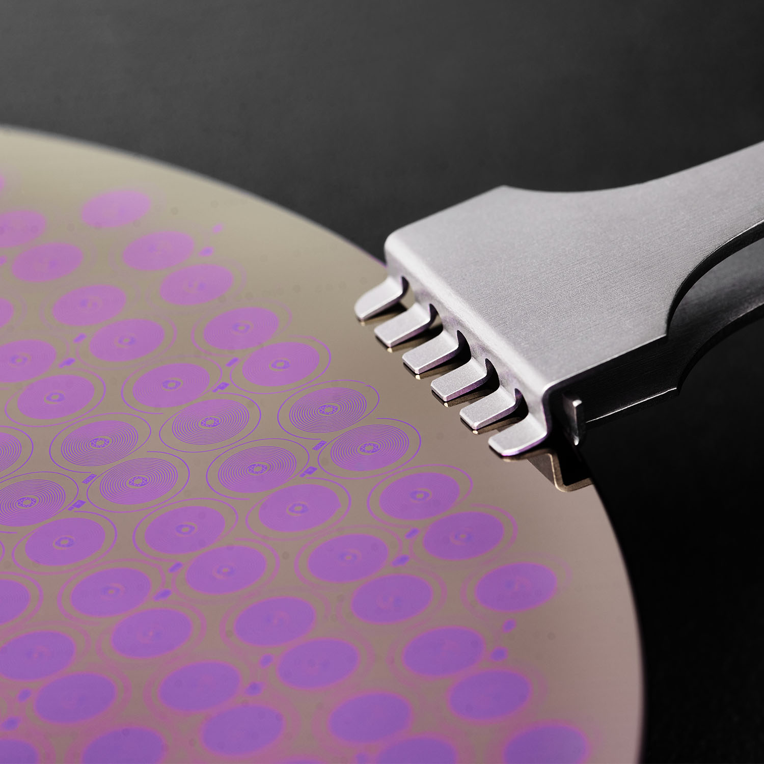In-Depth: The Return of the TAG Heuer TH-Carbonspring Oscillator, And ...